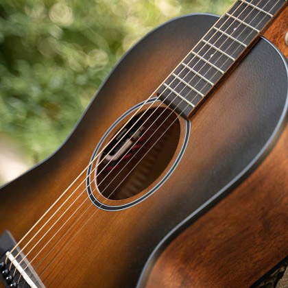 גיטרה אקוסטית מוגברת Cort Core-PE עם נרתיק | Next-Pro